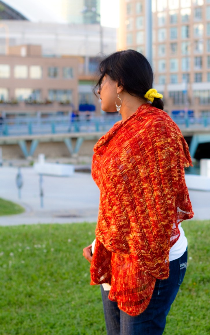 Clapotis | The Blue Brick | Inspired Yarns